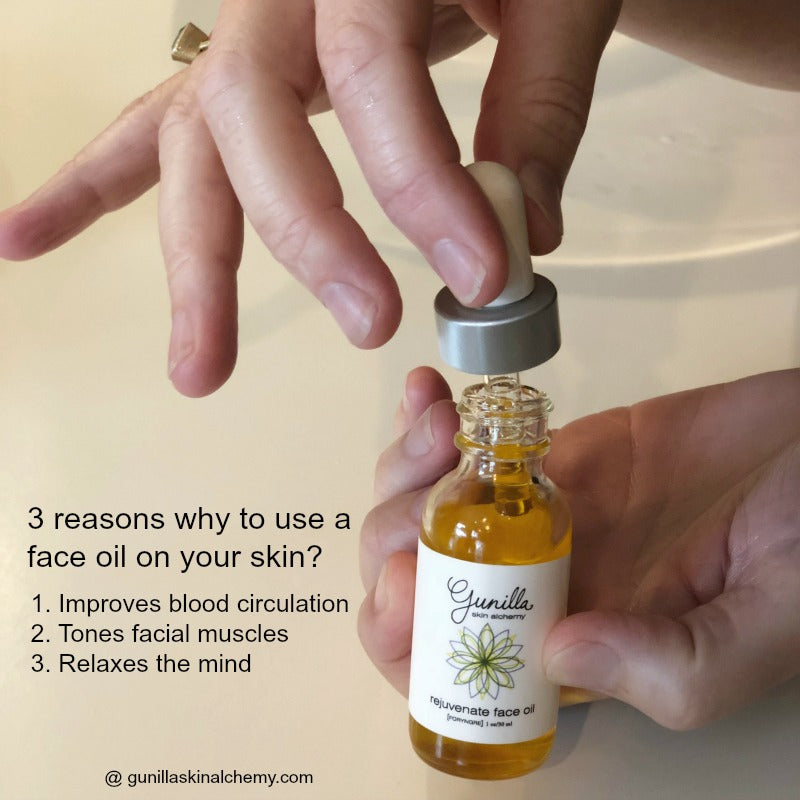 HOW TO DO YOUR OWN FACIAL MASSAGE USING A FACE OIL!
